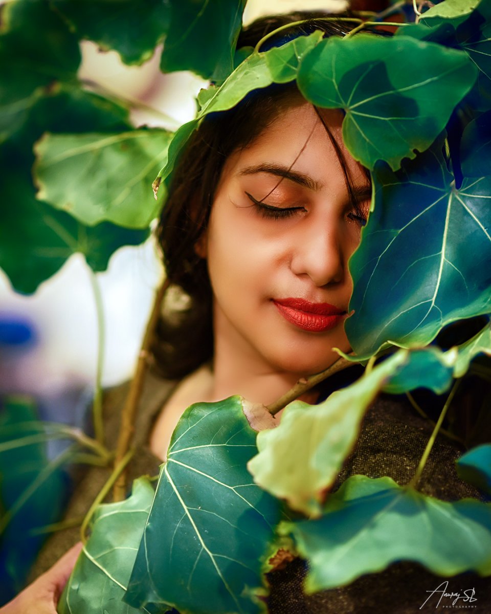 Garden Lady.jpg | ClubSNAP Photography Community